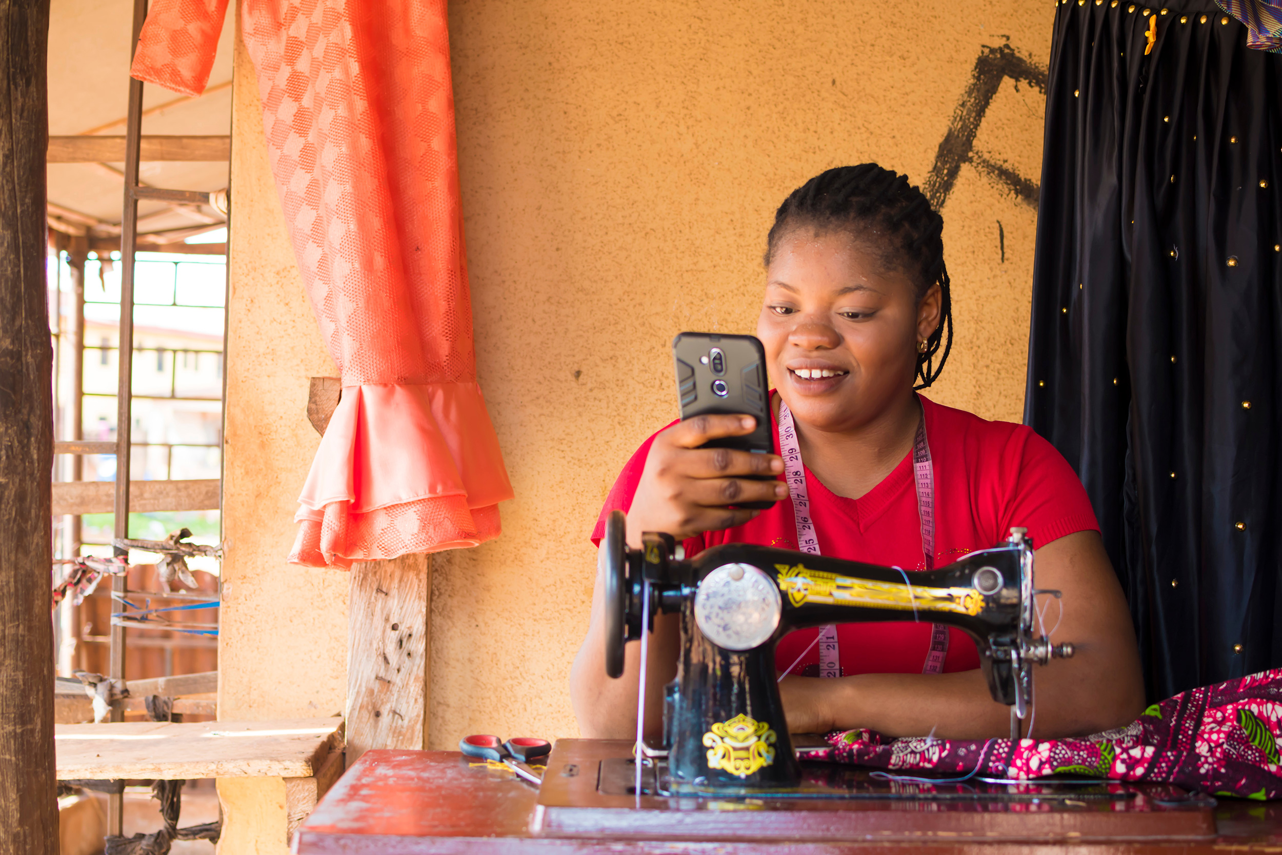 Innovative AI for Women’s Financial Inclusion - data.org